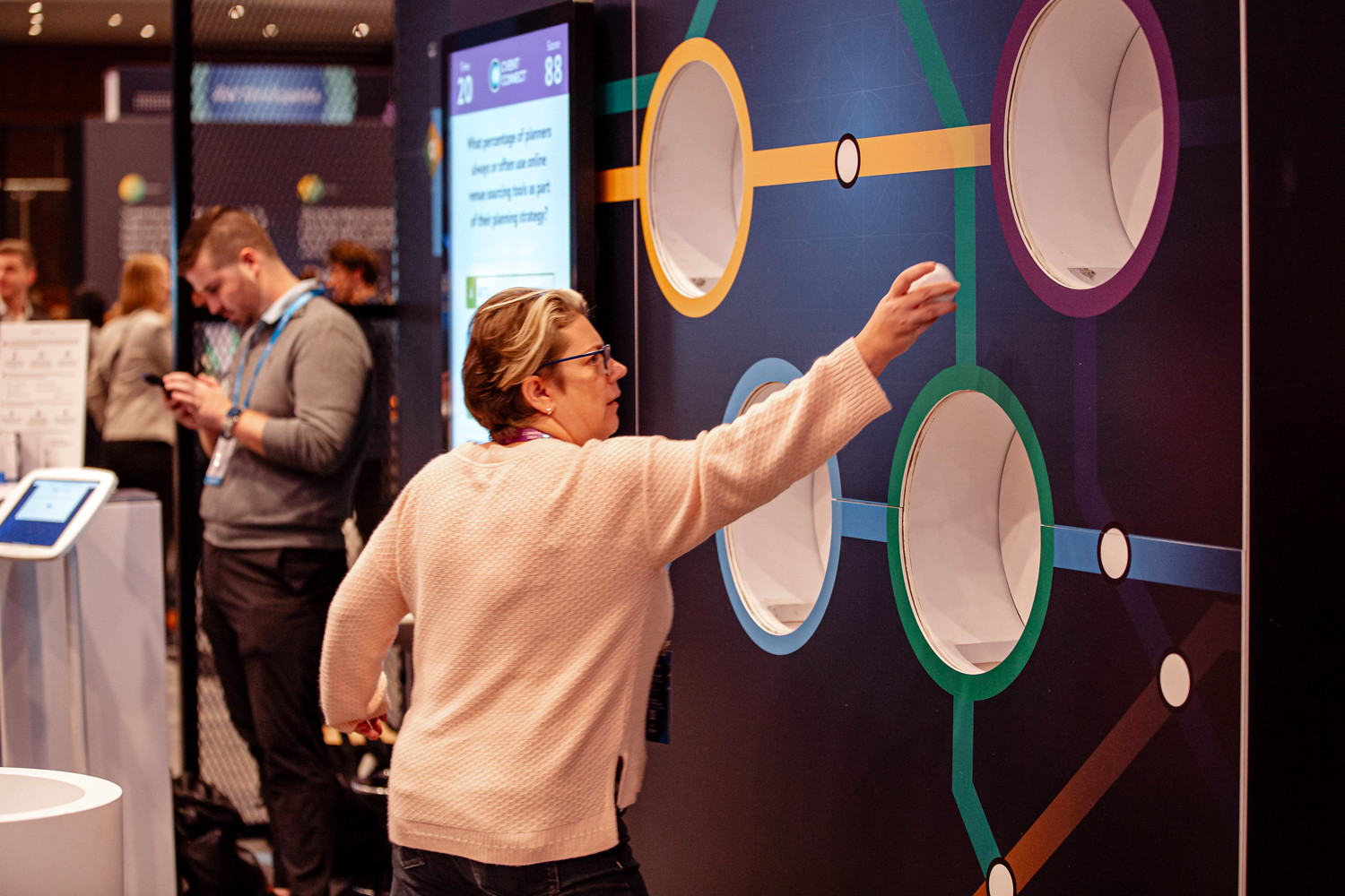 30 Event Entertainment Ideas to Wow Attendees | Cvent Blog